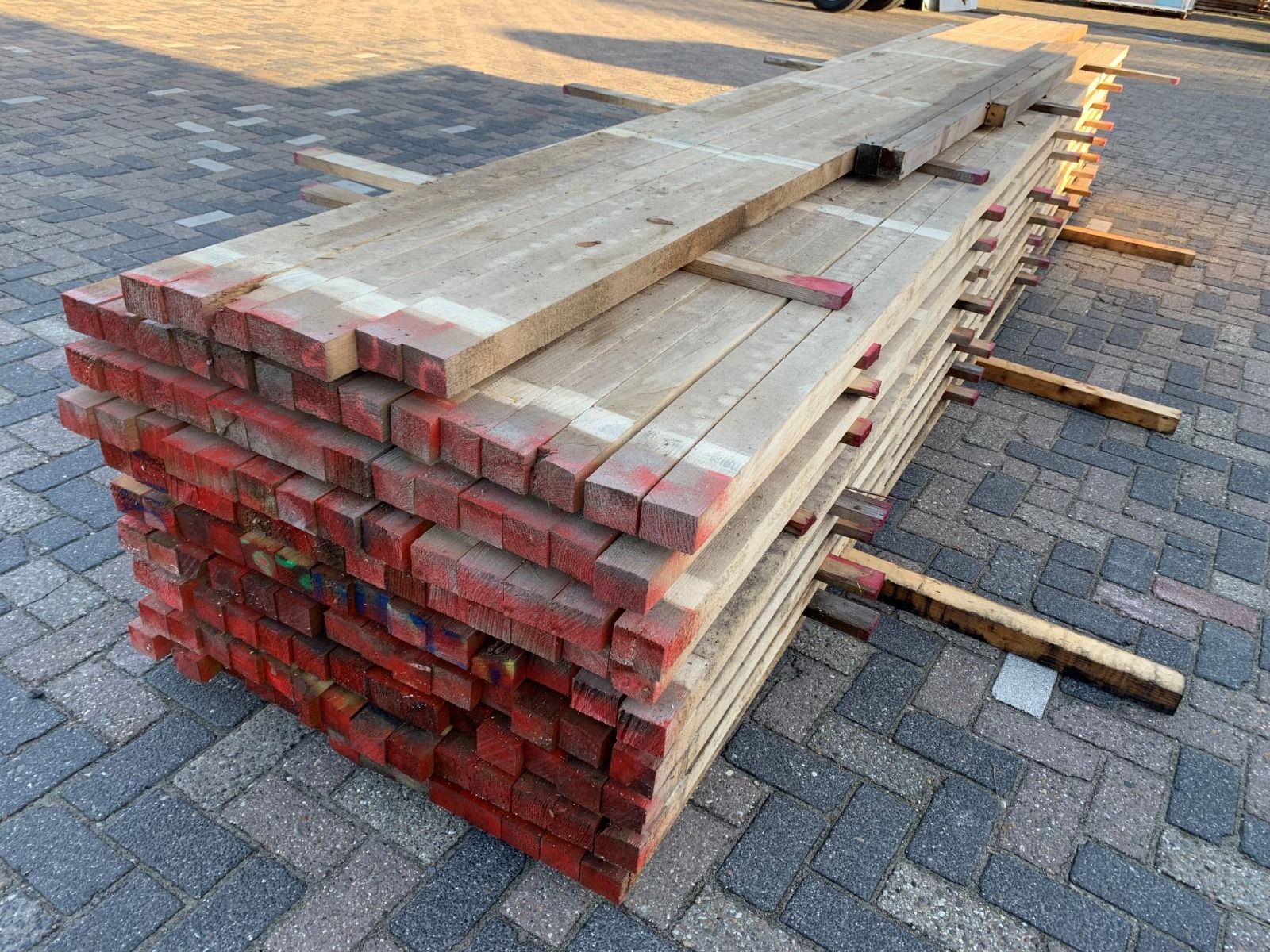 Gebruikte Houten Balken kopen? | Gebruiktebouwmaterialen.com